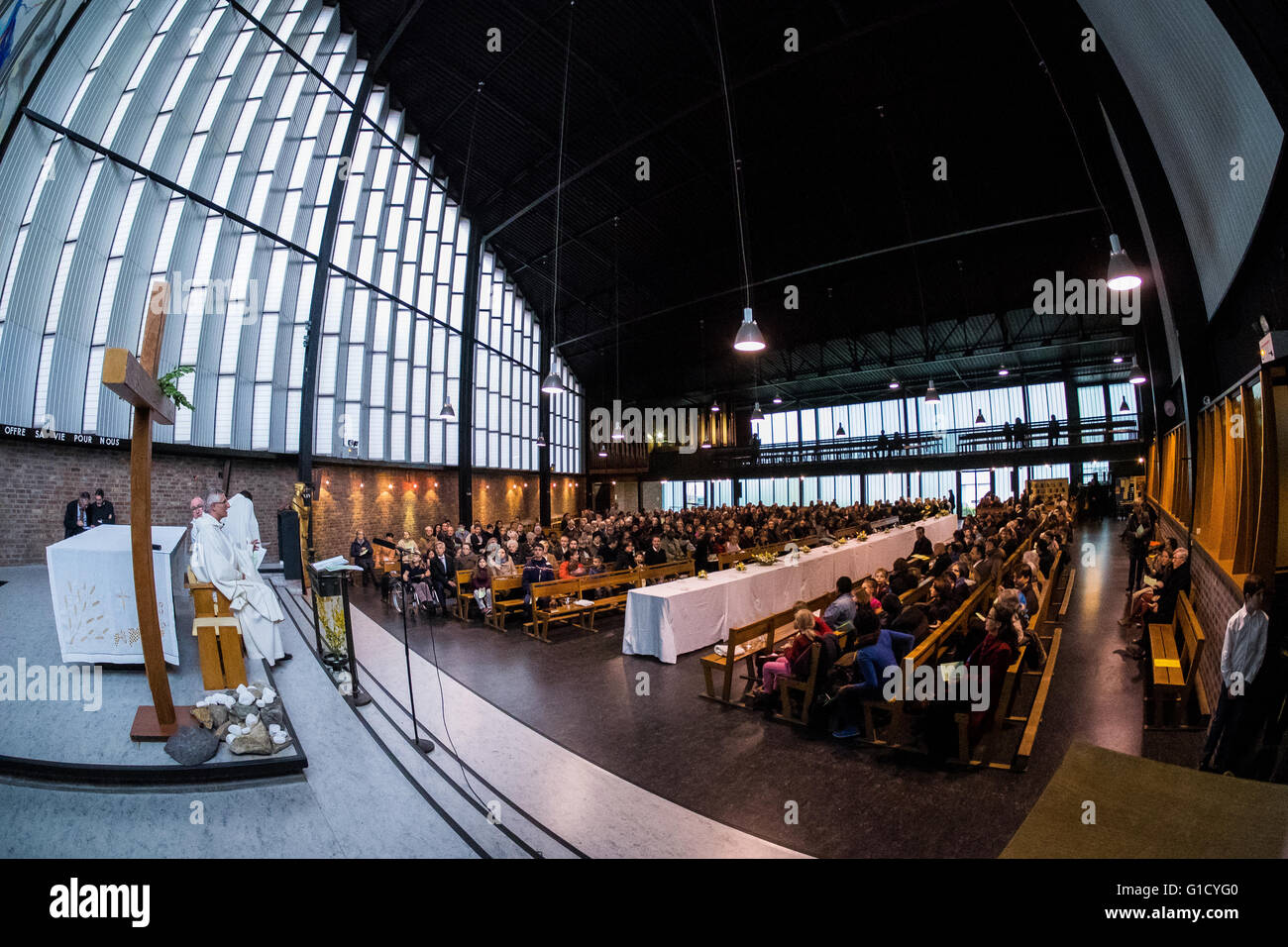 Catholic mass. Holy week. Paris. France Stock Photo - Alamy