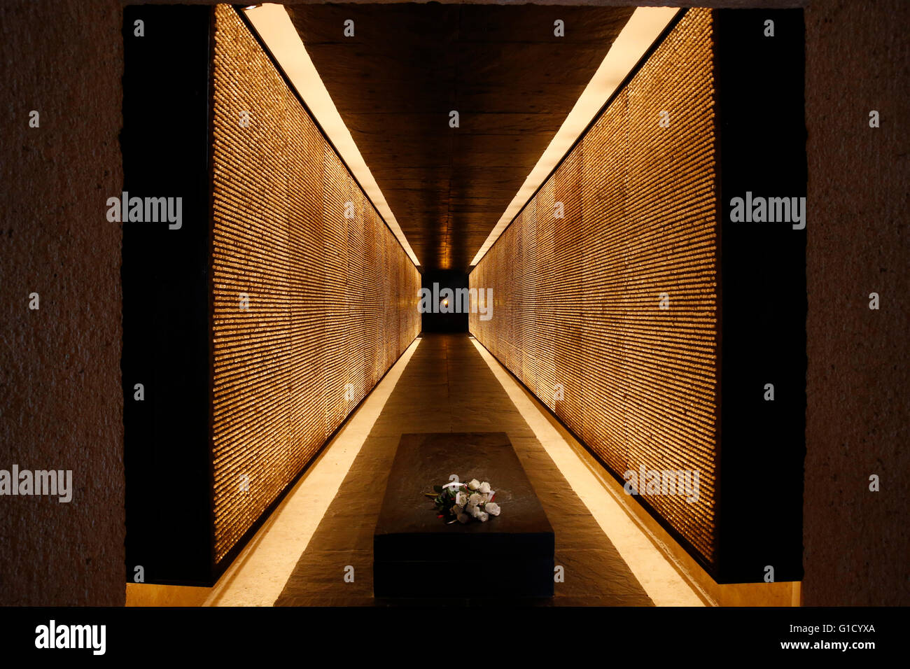 Memorial Des Martyrs De La Deportation Holocaust Memorial Paris