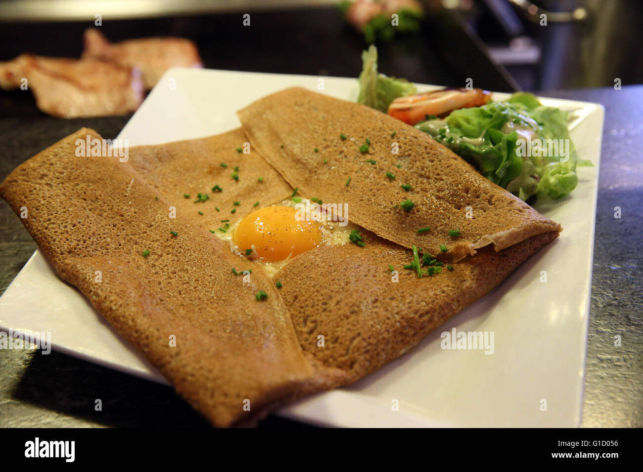 Crepe restaurant hi-res stock photography and images - Alamy