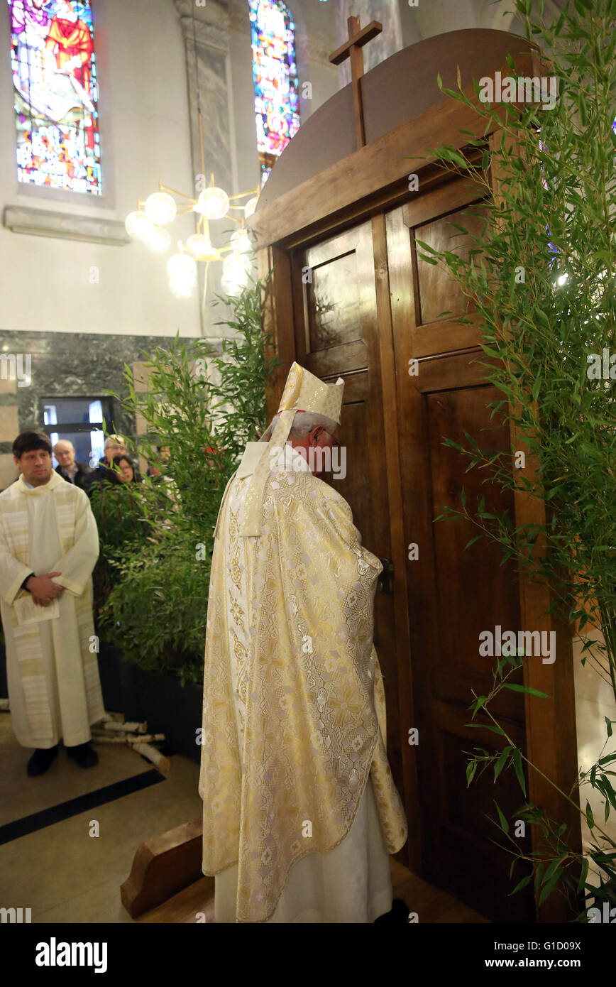 The Basilica of the Visitation. Holy Year of Mercy. The rite of opening ...
