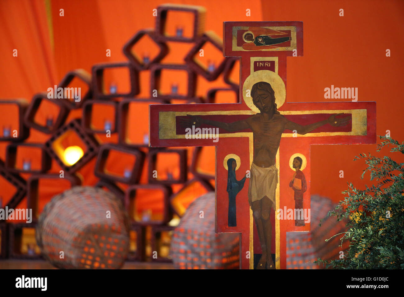 Taize cross hi-res stock photography and images - Alamy