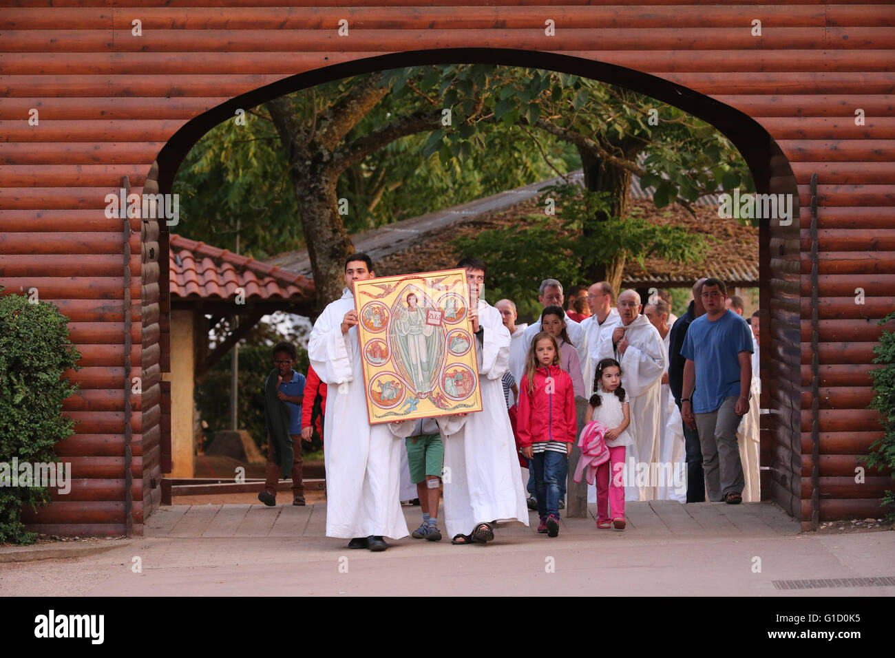 Gathering icon hi-res stock photography and images - Alamy