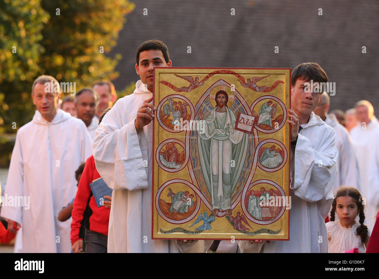 Gathering icon hi-res stock photography and images - Alamy