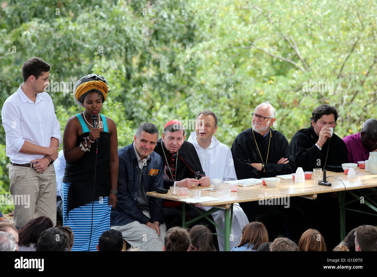 Taize ecumenical community. Church leaders from all over the world ...