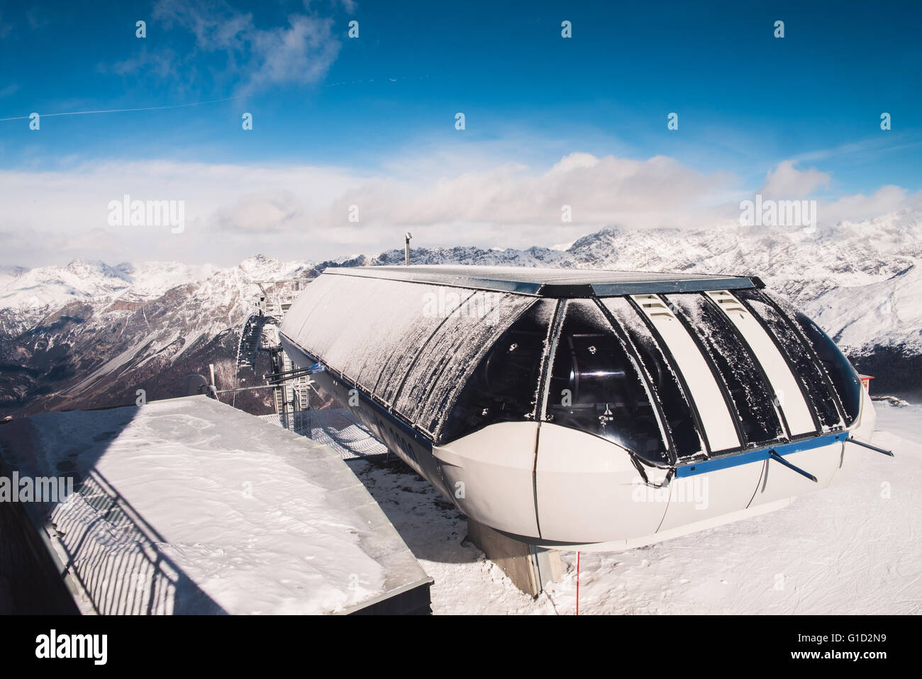 Way station hi-res stock photography and images - Alamy