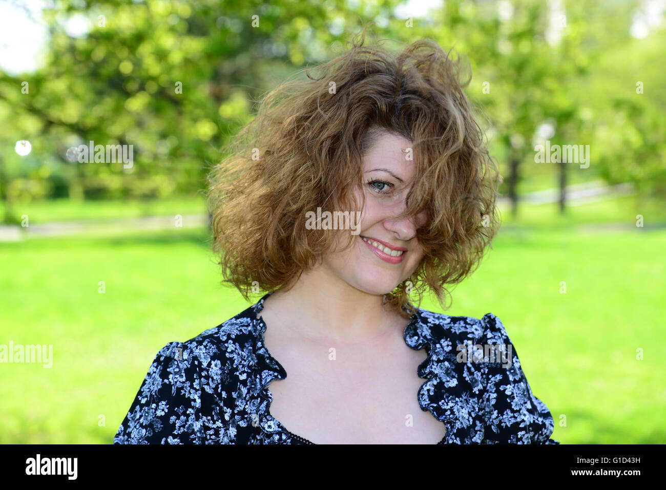 Disheveled woman hi-res stock photography and images - Alamy
