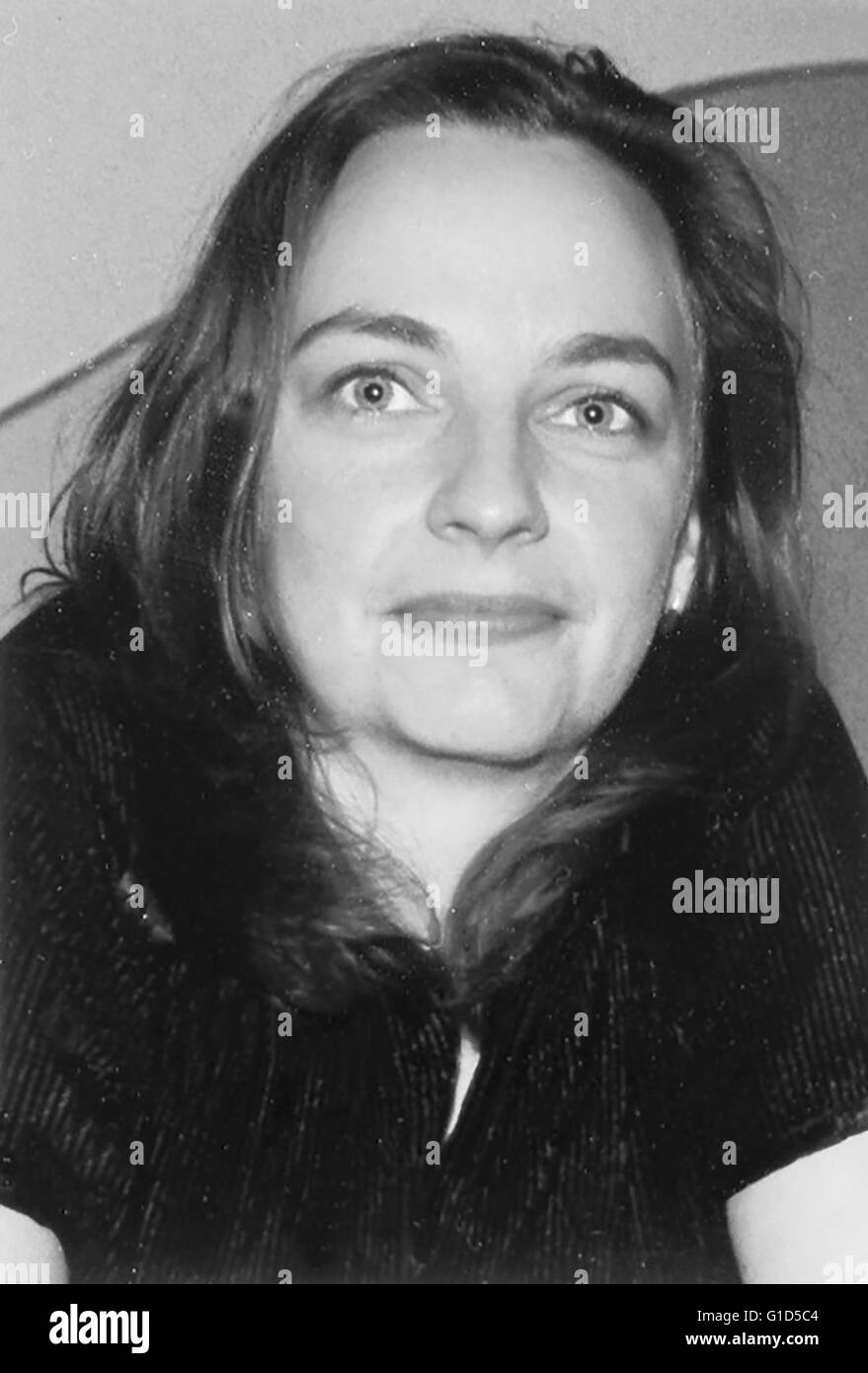 Lynne Black and White Stock Photos & Images - Alamy