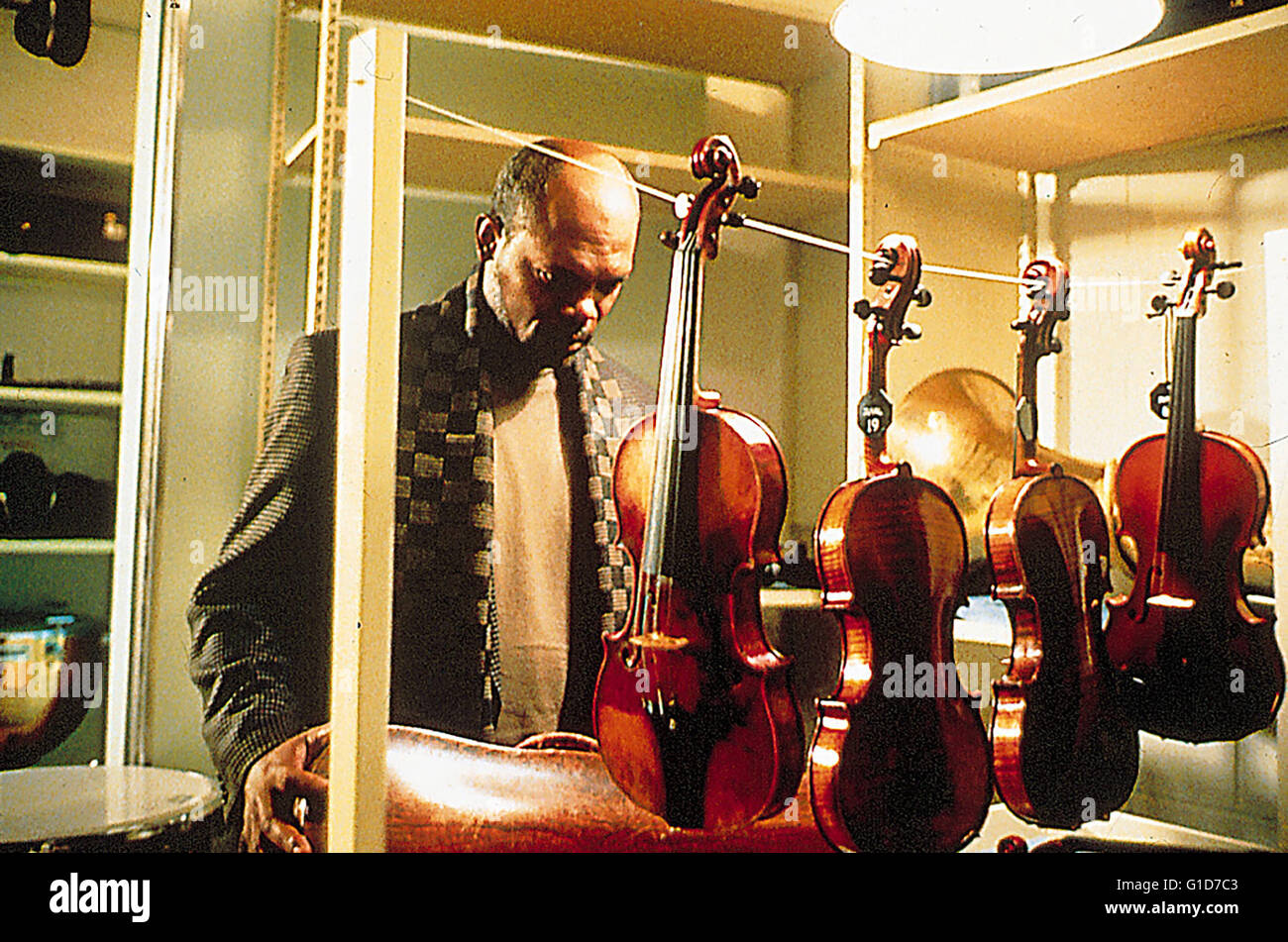 Red Violin - Die rote Violine / Samuel L. Jackson Stock Photo - Alamy