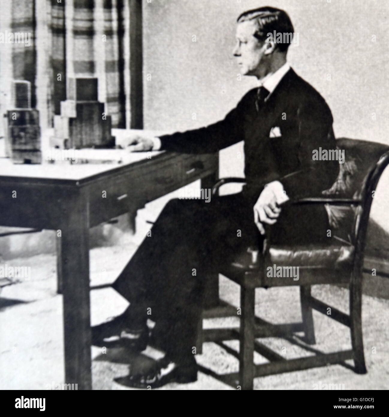 King edward viii abdication hi-res stock photography and images - Alamy