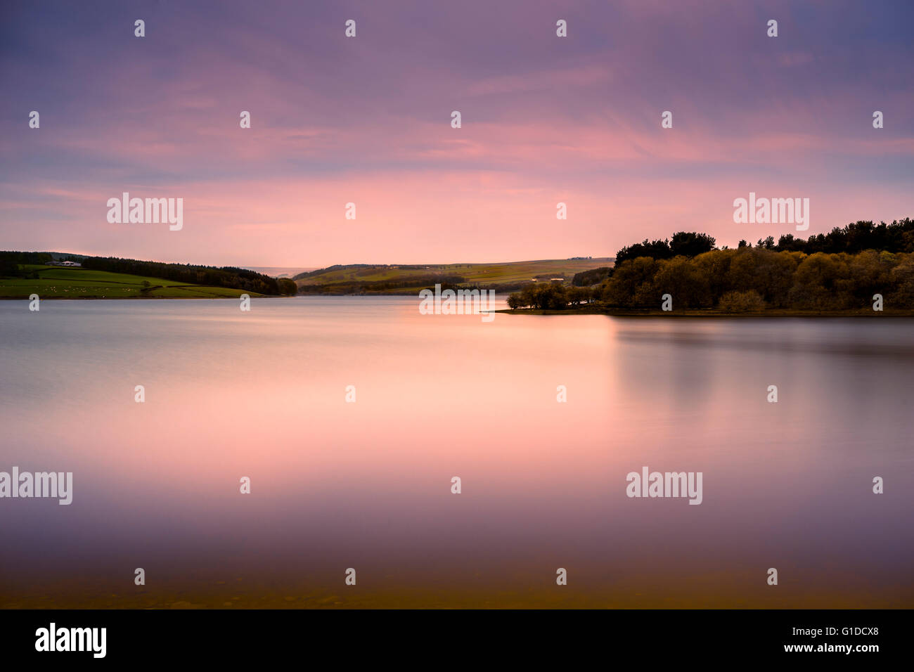 Derwent reservoir view hi-res stock photography and images - Alamy