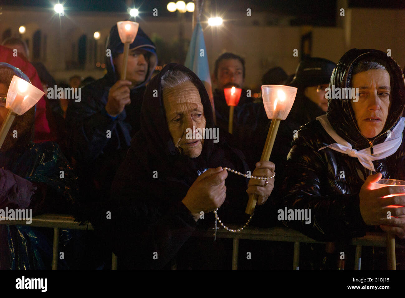 Candlelight procession at the Shrine of Fatima Stock Photo - Alamy