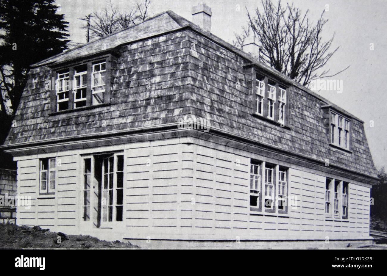 Photograph of the exterior of the Cornish House, with the exterior ...