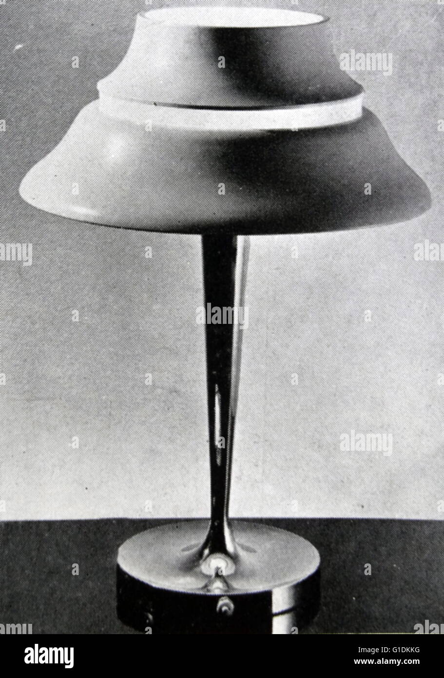 Example of a modern desk lamp. Dated 20th Century Stock Photo - Alamy