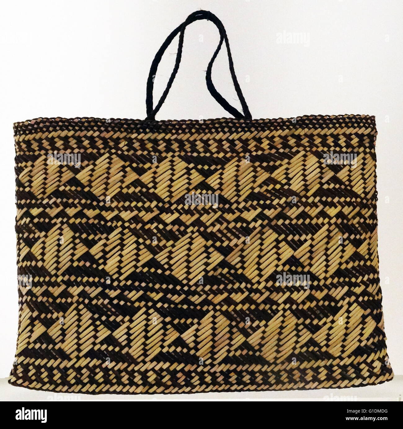 Kete Whakairo (patterned flax baskets)made and used by New Zealand's ...