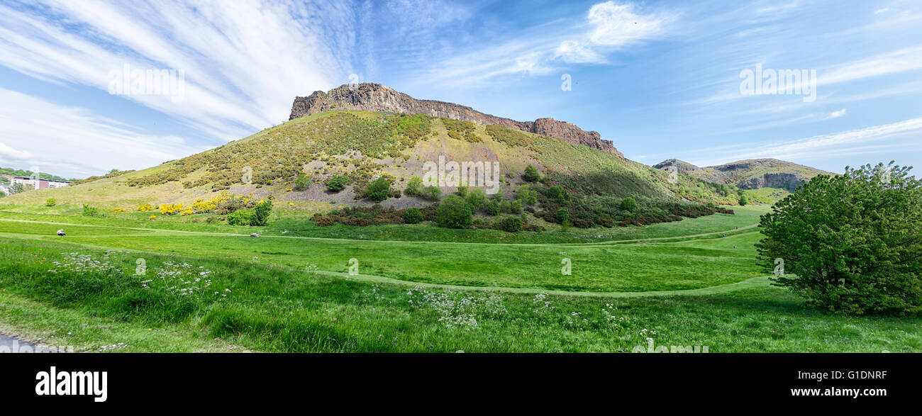 Edinburgh landscape grass hi-res stock photography and images - Alamy