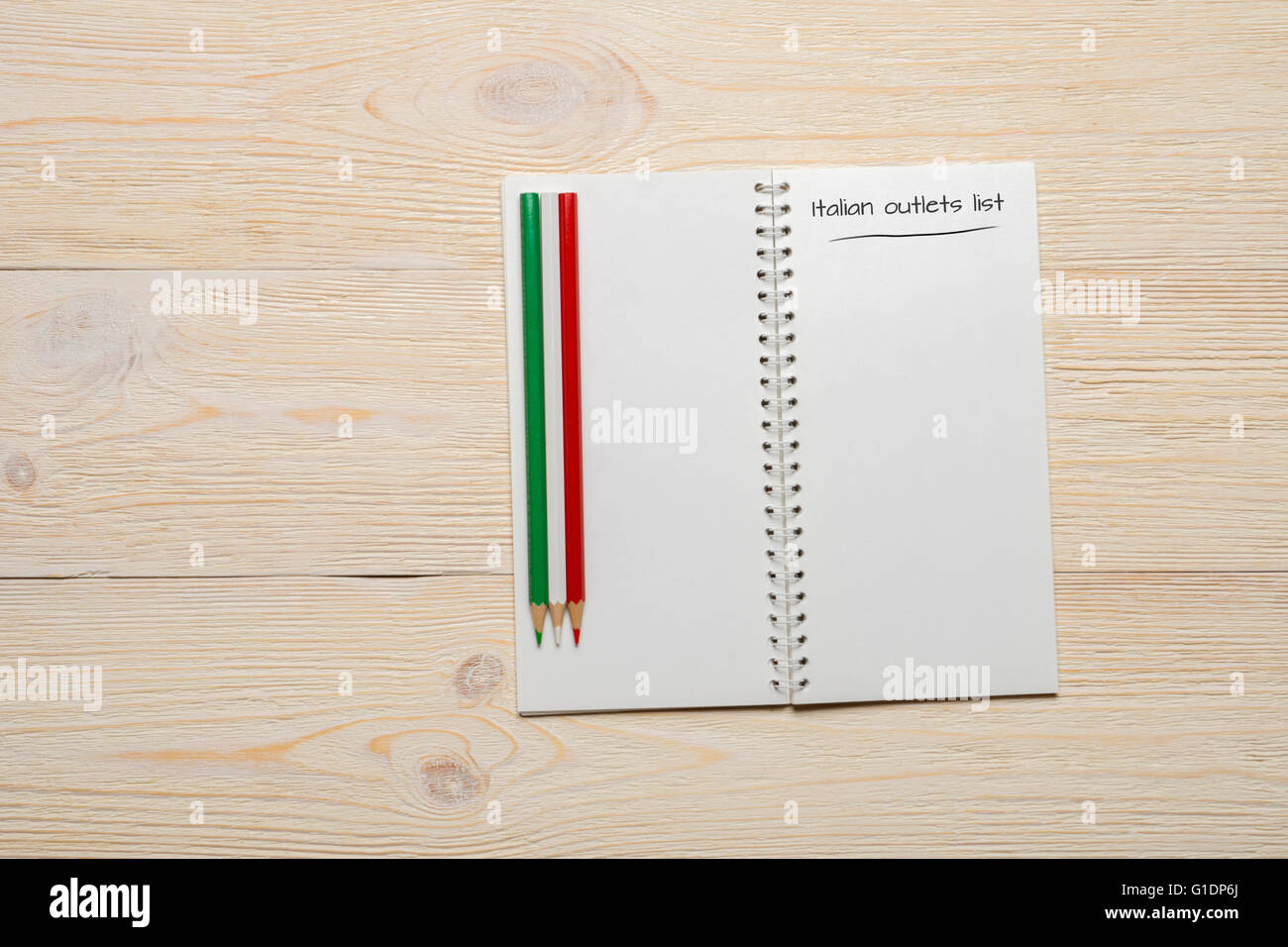 italian outlets list Stock Photo - Alamy