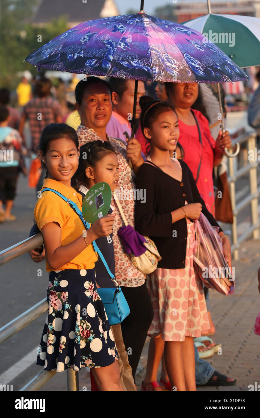 Lao family. Vientiane. Laos Stock Photo - Alamy