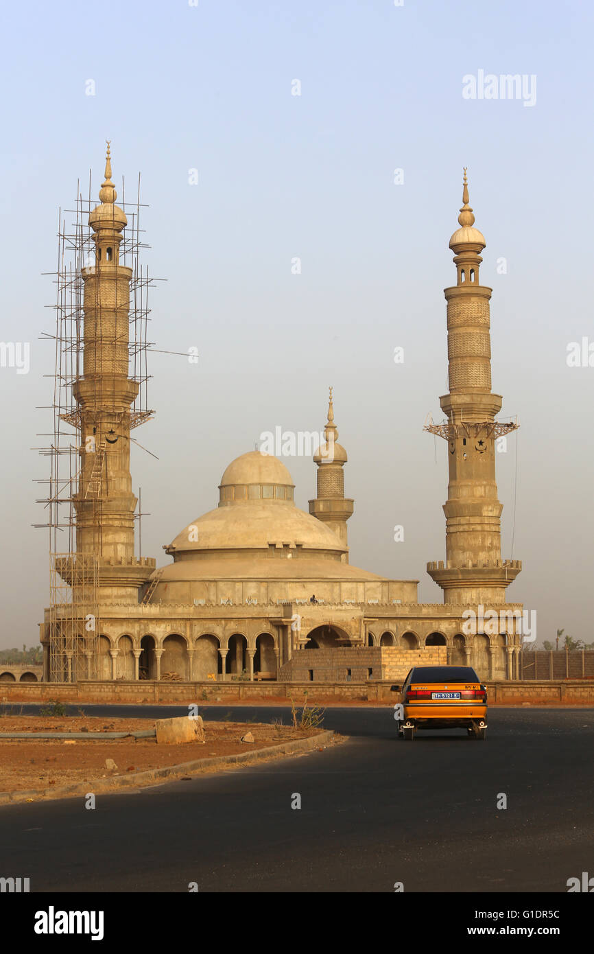 New mosque building. Thies. Senegal Stock Photo - Alamy