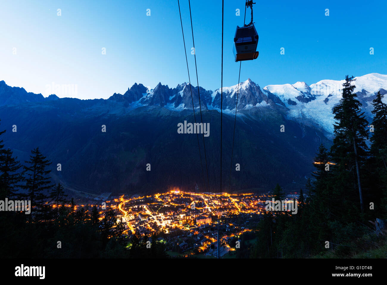 Telecabine panoramic mont blanc hi-res stock photography and images - Alamy