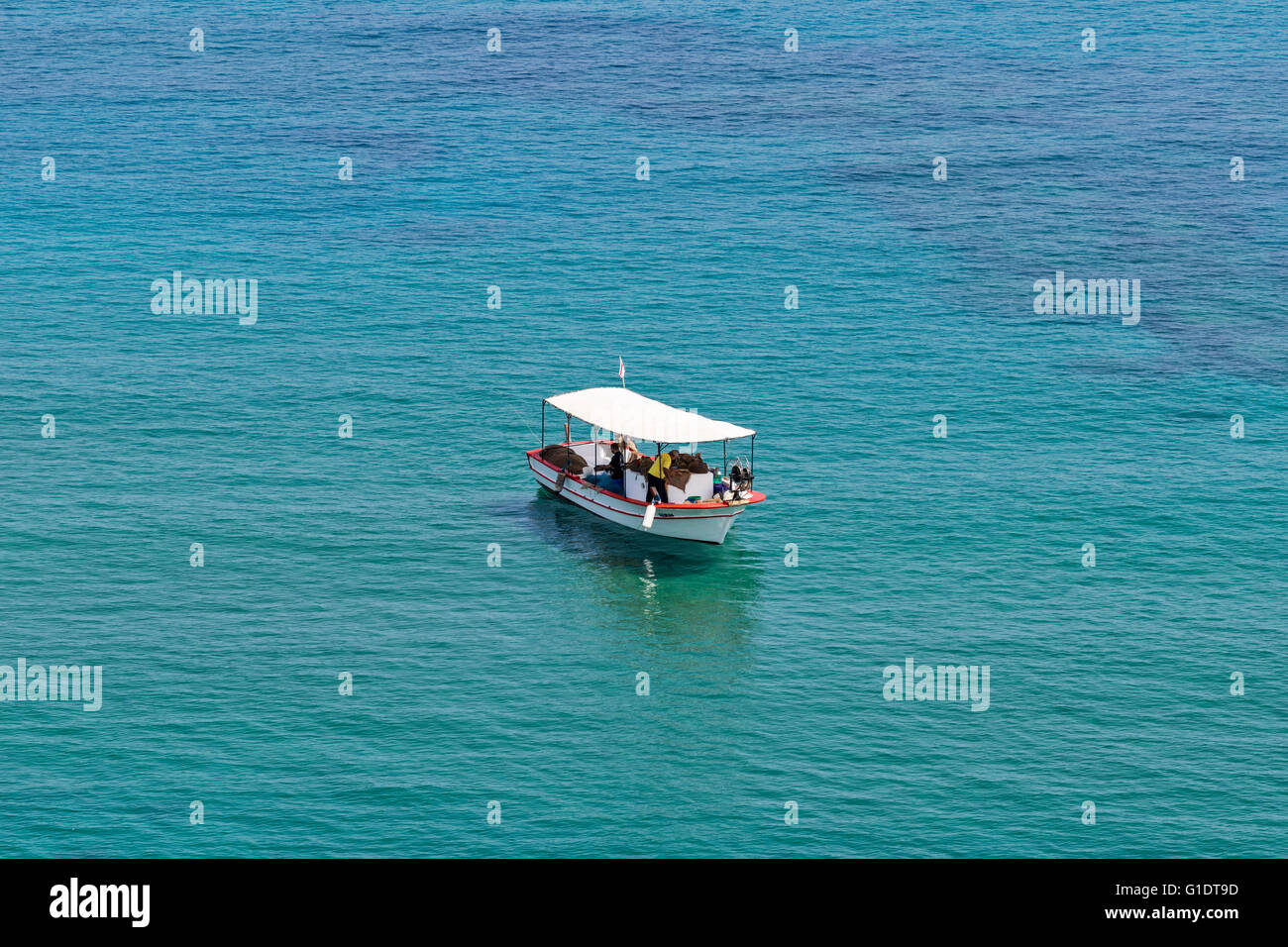 Turkish fishermen boat hi-res stock photography and images - Alamy