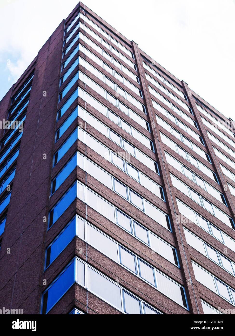 High rise office block hi-res stock photography and images - Alamy