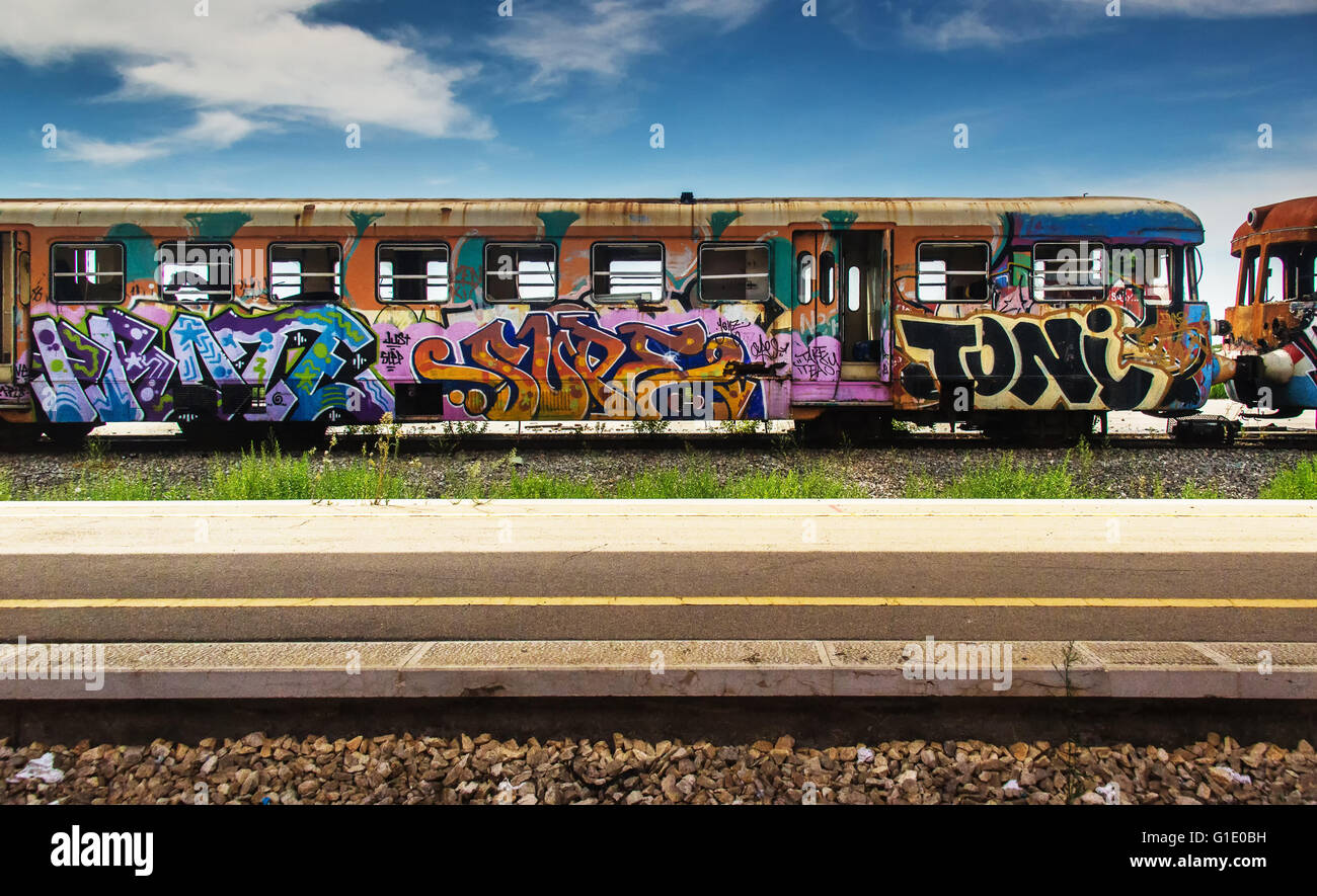 Graffiti on railroad car hi-res stock photography and images - Alamy