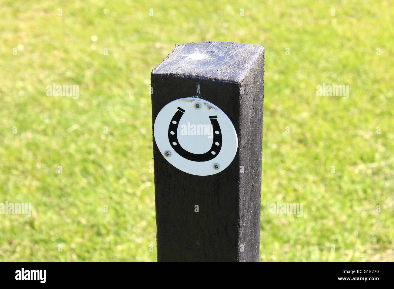 Horse path sign Stock Photo - Alamy