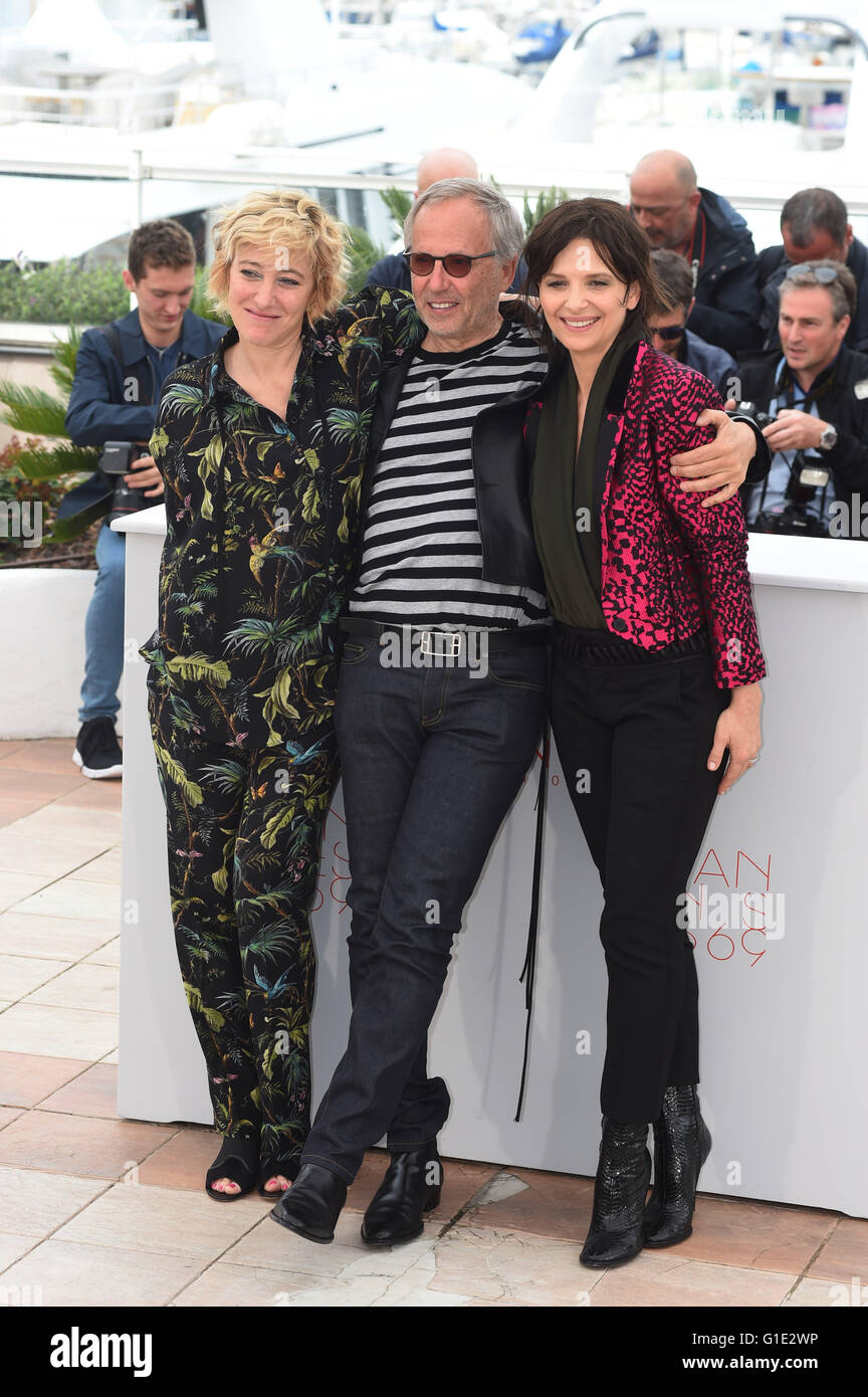 Cannes, France. 13th May, 2016. French Italian actress Valeria Bruni ...