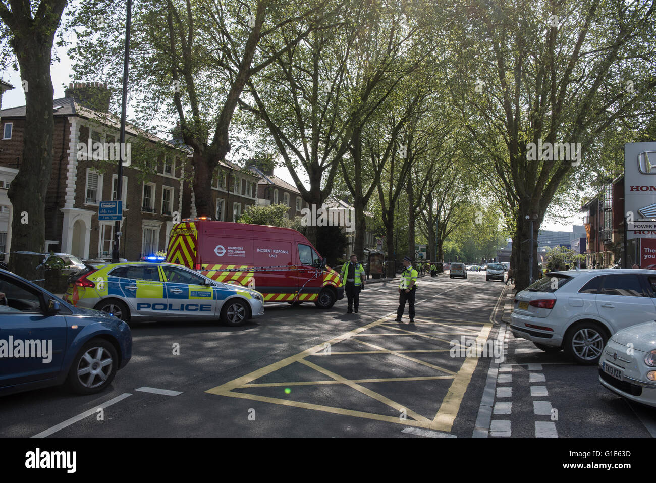 Chiswick police hi-res stock photography and images - Alamy