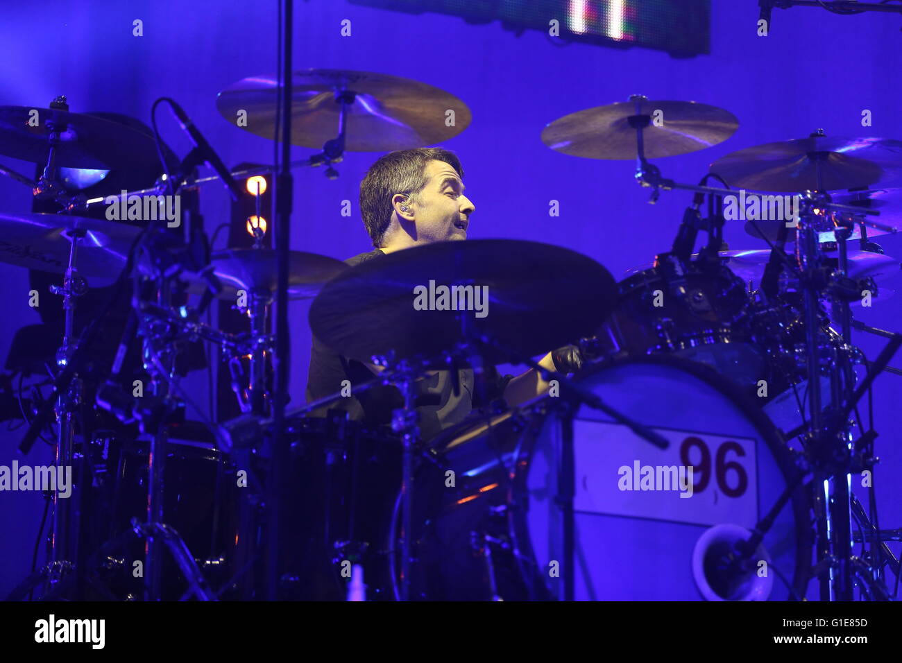 Sean moore of the manic street preachers hi-res stock photography and ...