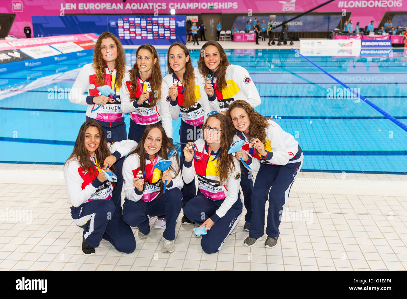 Spanish synchronized swimming team High Resolution Stock Photography ...