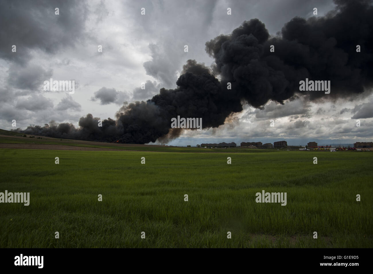 Madrid, Spain. 13th May, 2016. A fire, allegedly caused, fire a ...