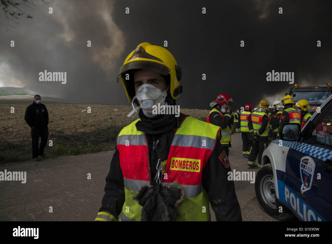 Madrid, Spain. 13th May, 2016. A fire, allegedly caused, fire a ...