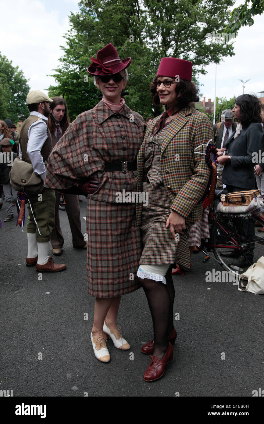 London, UK. 14th May, 2016. The eight Tweed Run got under way through ...