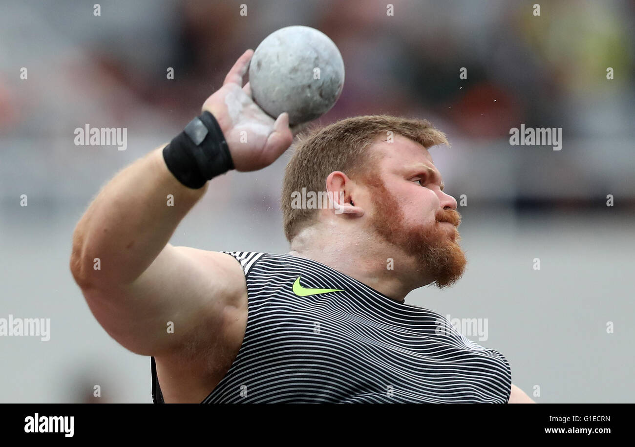 (160514) -- SHANGHAI, MAY 14, 2016(Xinhua) -- Kurt Roberts of the ...