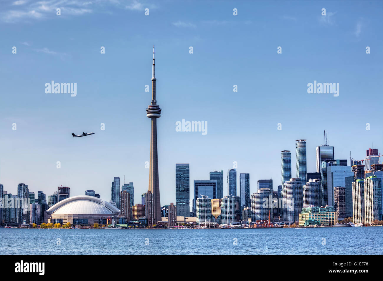 Toronto skyline and aircraft on beautiful day Stock Photo - Alamy
