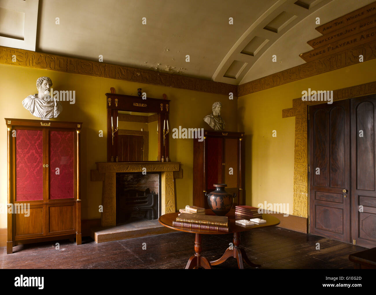 Cairness House, Fraserburgh, Aberdeenshire, Scotland. Room with round ...
