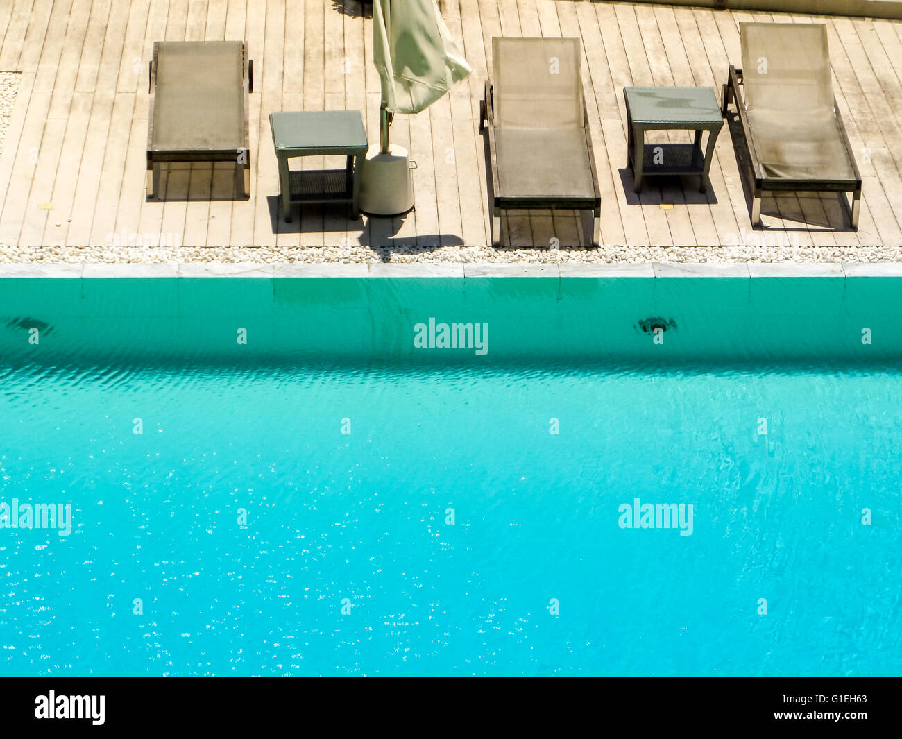 swimming pool lounge and three sundeck near banglamung beach Stock ...