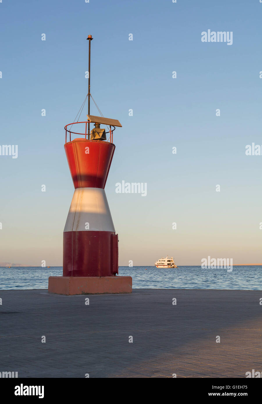 Little Red Lighthouse Stock Photo - Alamy