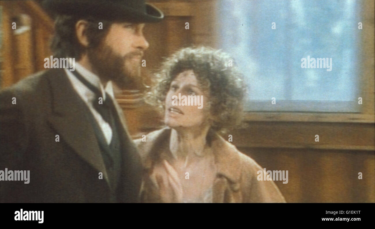 Warren beatty mccabe and mrs miller hi-res stock photography and images ...