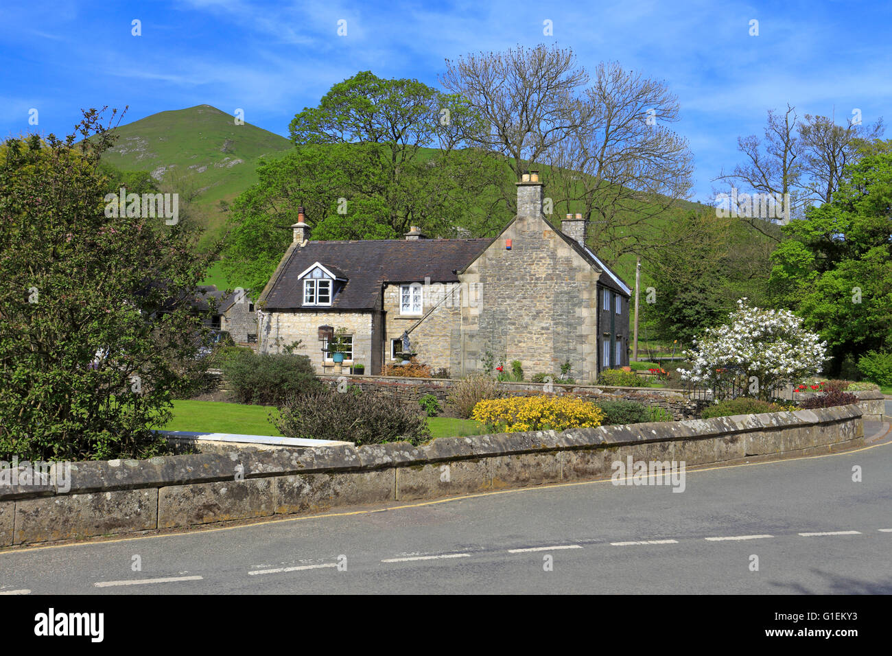 Ilam village, Peak District National Park, Staffordshire, England, UK ...