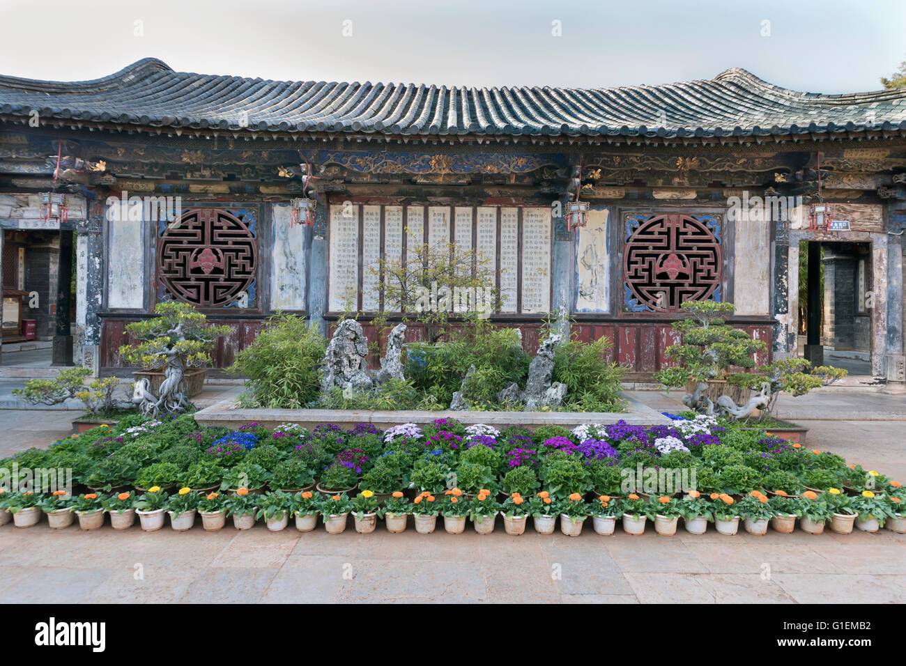Han chinese garden hi-res stock photography and images - Alamy