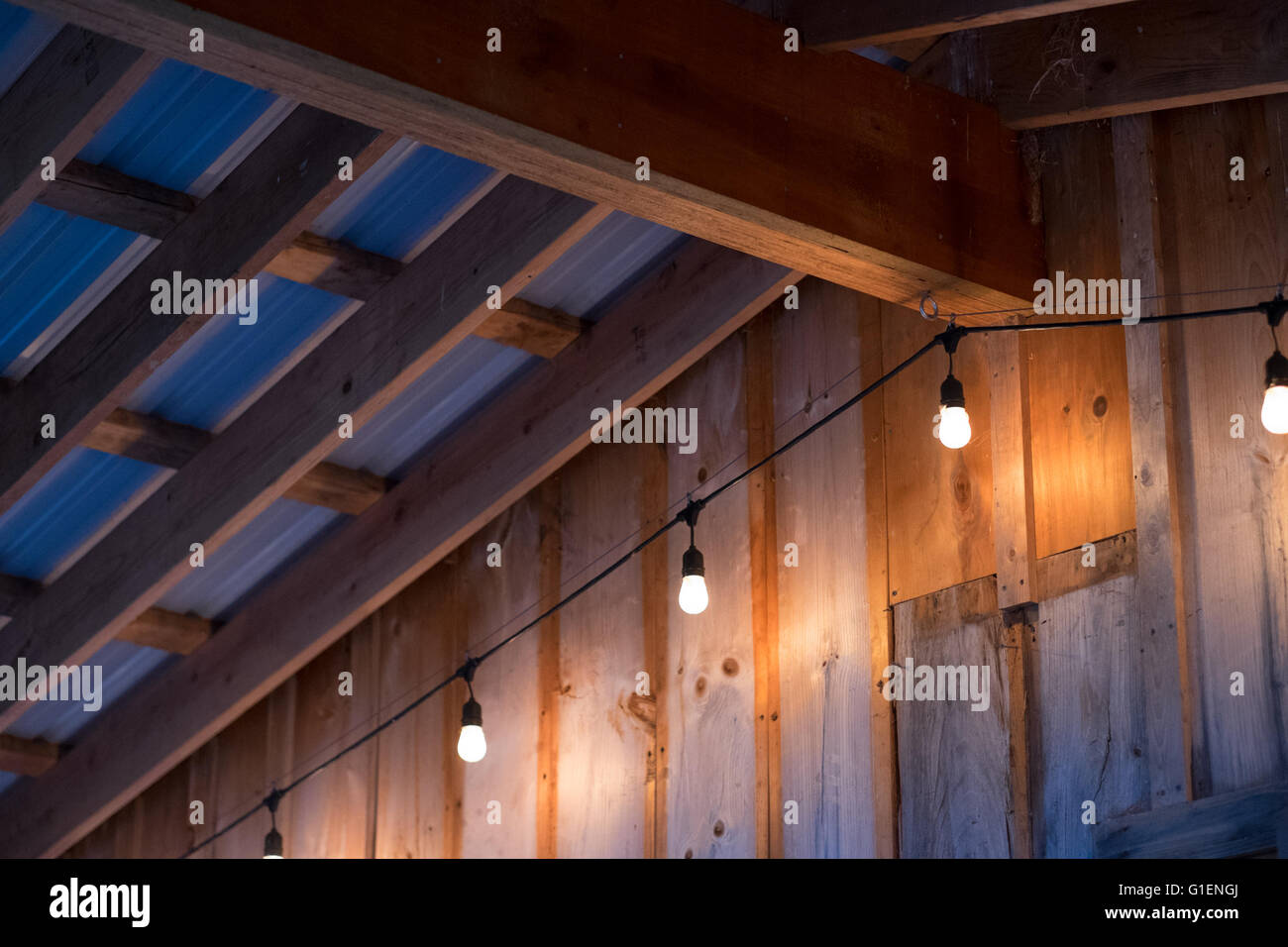 Lights barn hi-res stock photography and images - Alamy