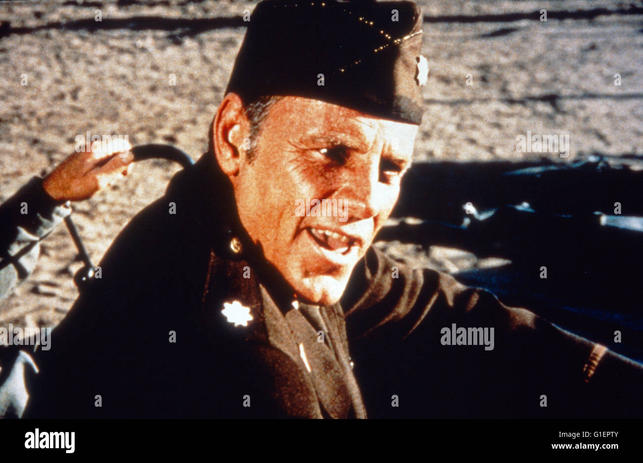 Mclean stevenson mash hi-res stock photography and images - Alamy