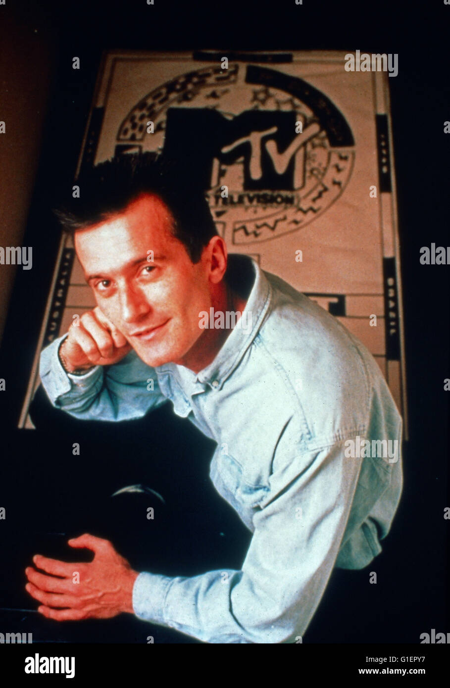 Musiksender MTV: Moderator Ray Cokes, 1990er Jahre Stock Photo - Alamy