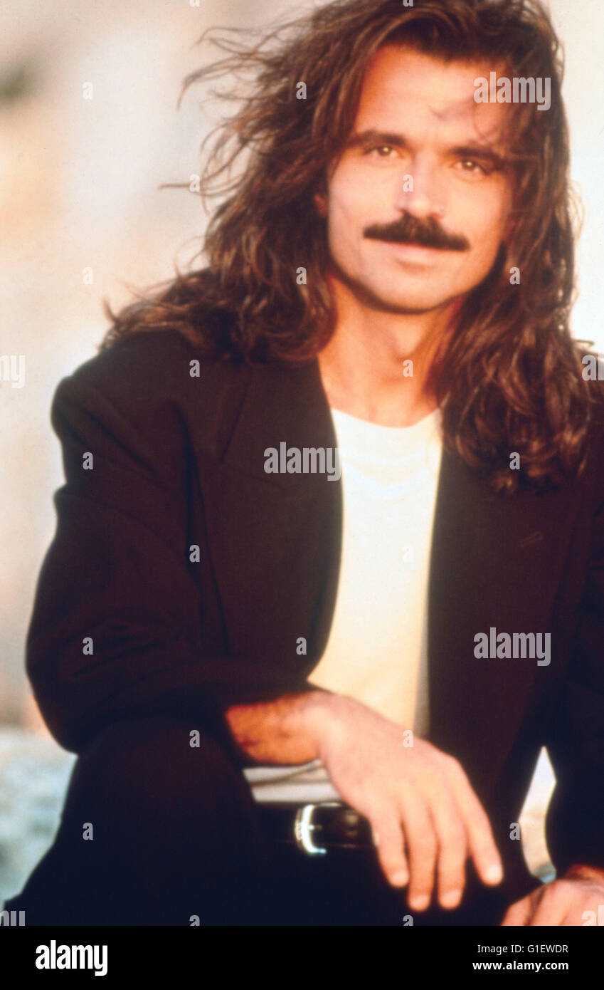 Yanni hi-res stock photography and images - Alamy