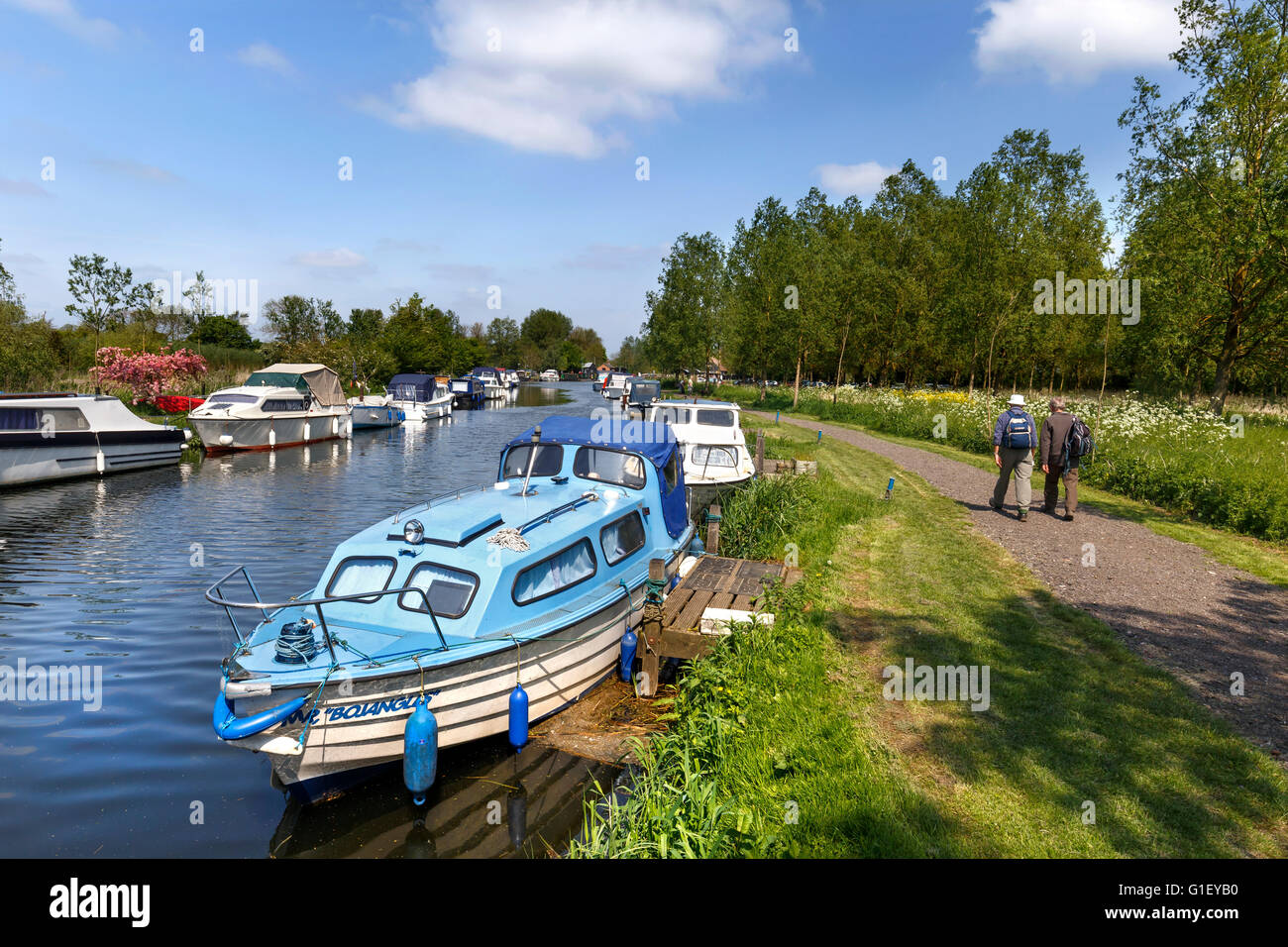 Papermill lock essex hi-res stock photography and images - Alamy