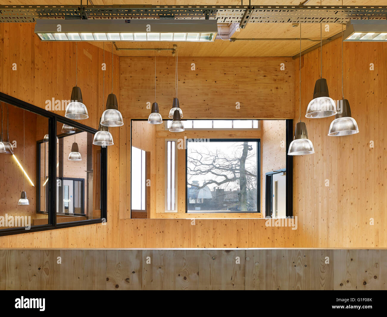 Double height lobby hi-res stock photography and images - Alamy