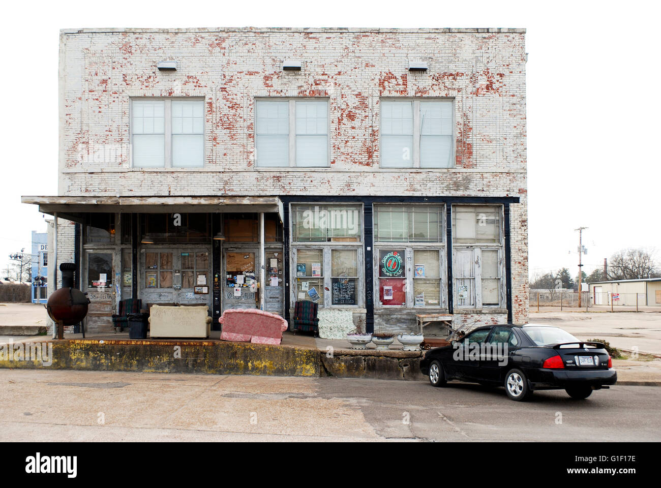 The legendary Ground Zero Blues club in Clarksdale Mississippi USA ...