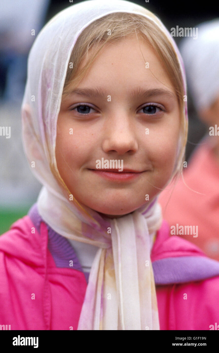 Russian children red square hi-res stock photography and images - Alamy